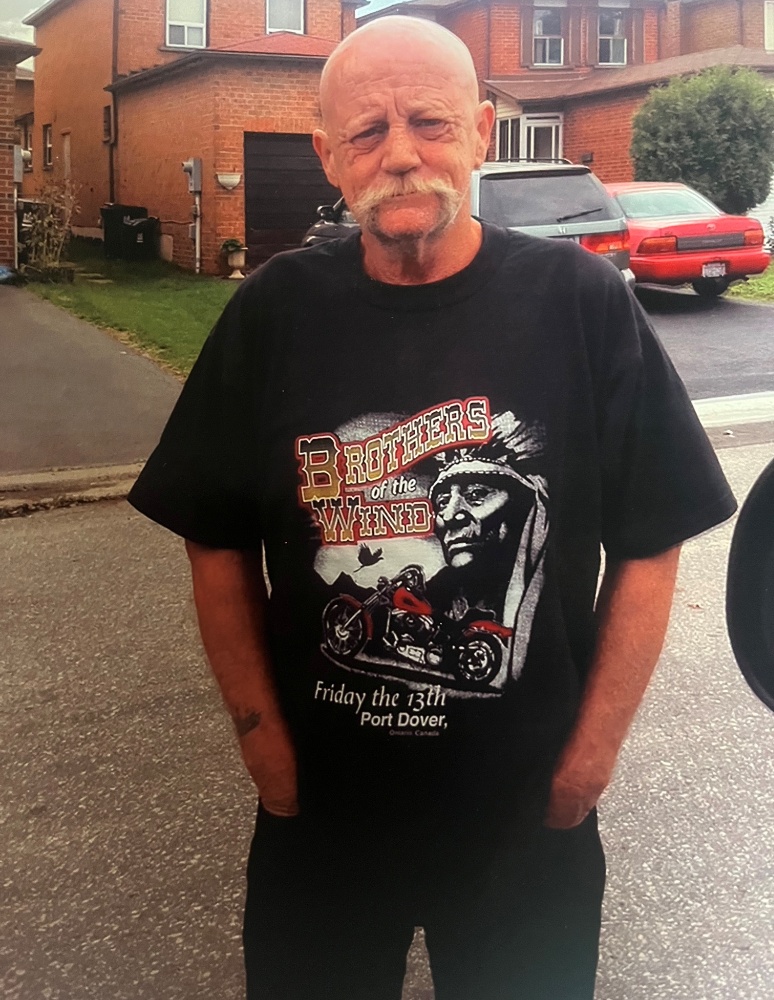 Daryl Sullivan - Feron